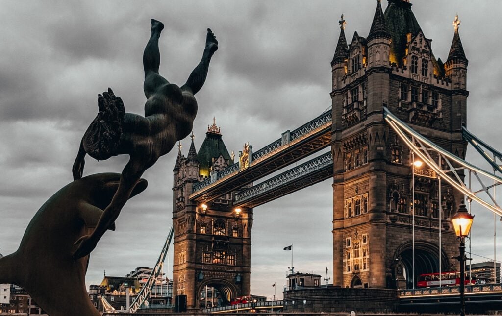 London's Best Monuments and Statues to See in the City - London Perfect